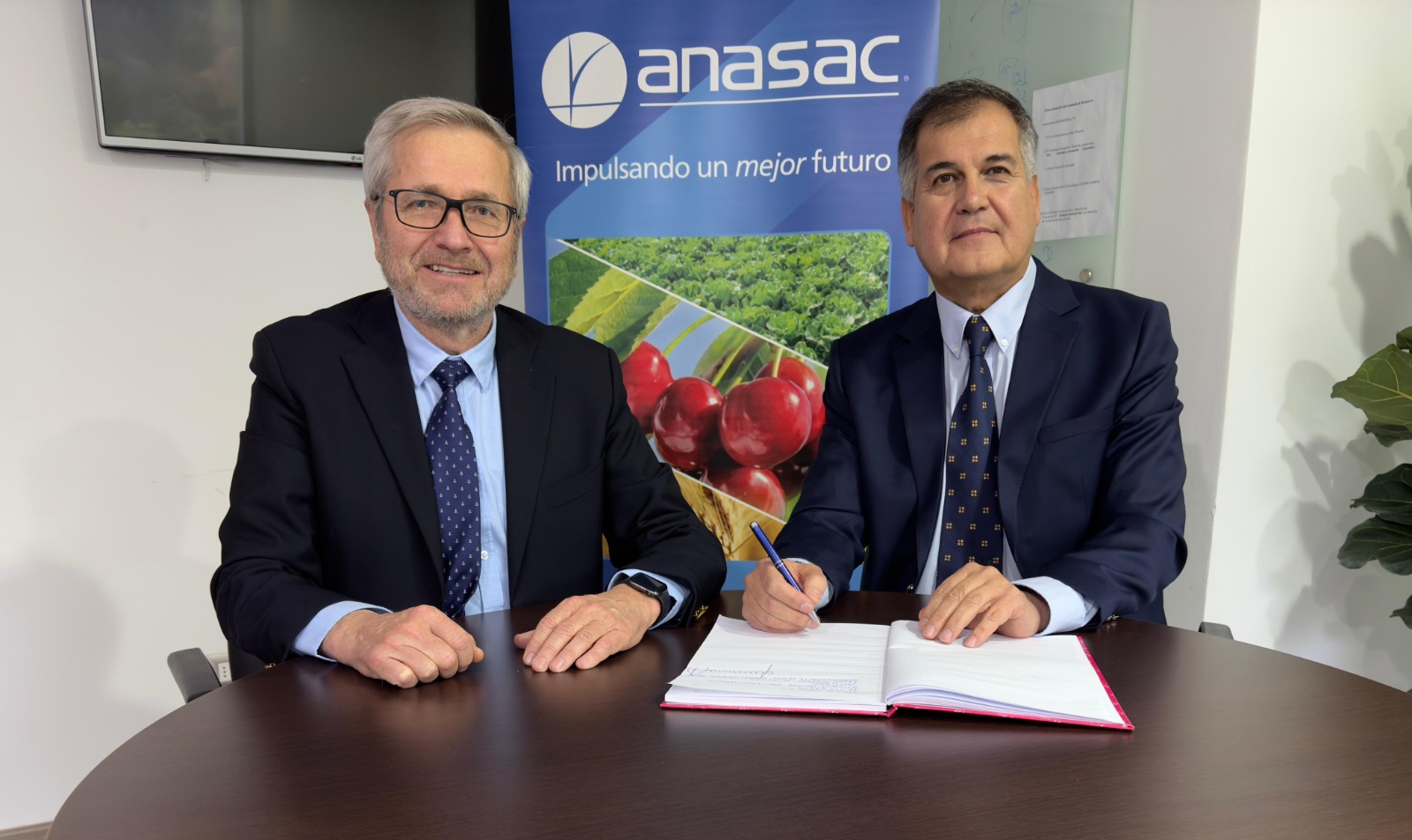 ANASAC SE REINCORPORA AL CONSORCIO LECHERO | Anasac Agropecuario